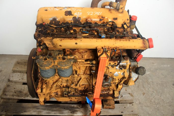 Ford 655 Engine - Construction equipment Secondhand Parts - Sales ...