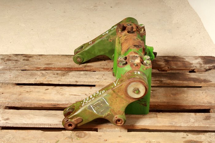 John Deere 6300 Hydraulic lift - Tractors Secondhand Parts Secondhand ...