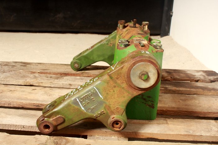 John Deere 6300 Hydraulic lift - Tractors Secondhand Parts Secondhand ...