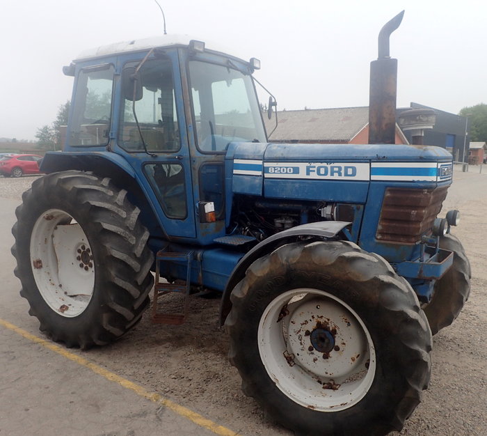 Ford 8200 tractor - Tractors Tractors and machines - Sales Ford ...