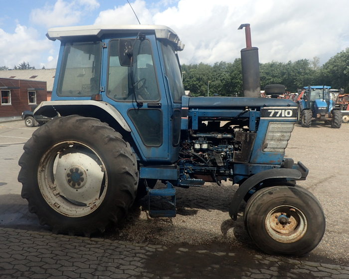 Ford 7710 tractor - Tractors Tractors and machines - Sales Ford ...