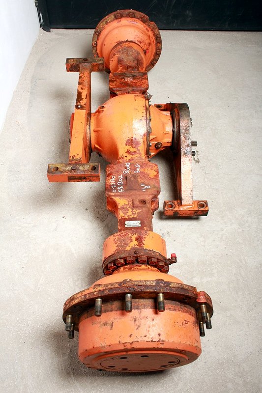Hitachi FR130.2 Rear Axle - Construction equipment Secondhand Parts ...