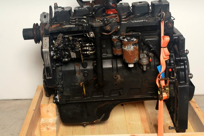 Case 5140 Engine - Tractors Secondhand Parts Secondhand Parts - Sales ...