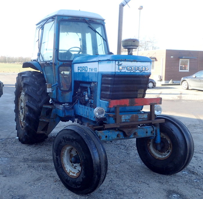 Ford TW 10 tractor - Tractors Tractors and machines - Sales Ford ...