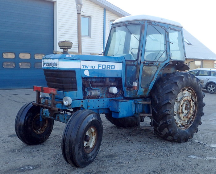 Ford TW 10 tractor - Tractors Tractors and machines - Sales Ford ...