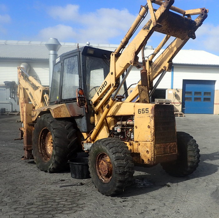 Ford 655 Backhoe - Scrapped construction machinery