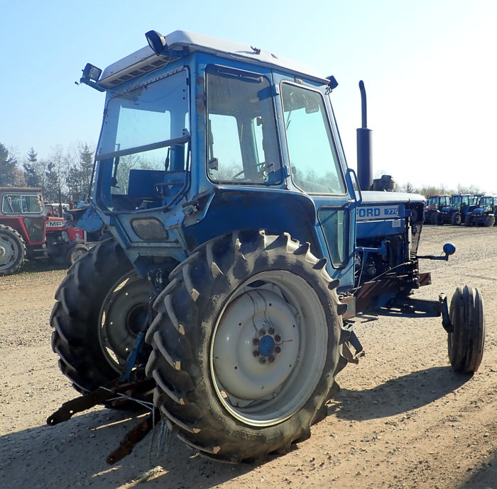 Ford 7700 tractor - Tractors Tractors and machines - Sales Ford ...