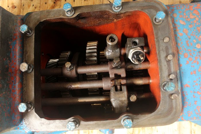 Ford 4600 Transmission - Tractors Secondhand Parts Secondhand Parts ...