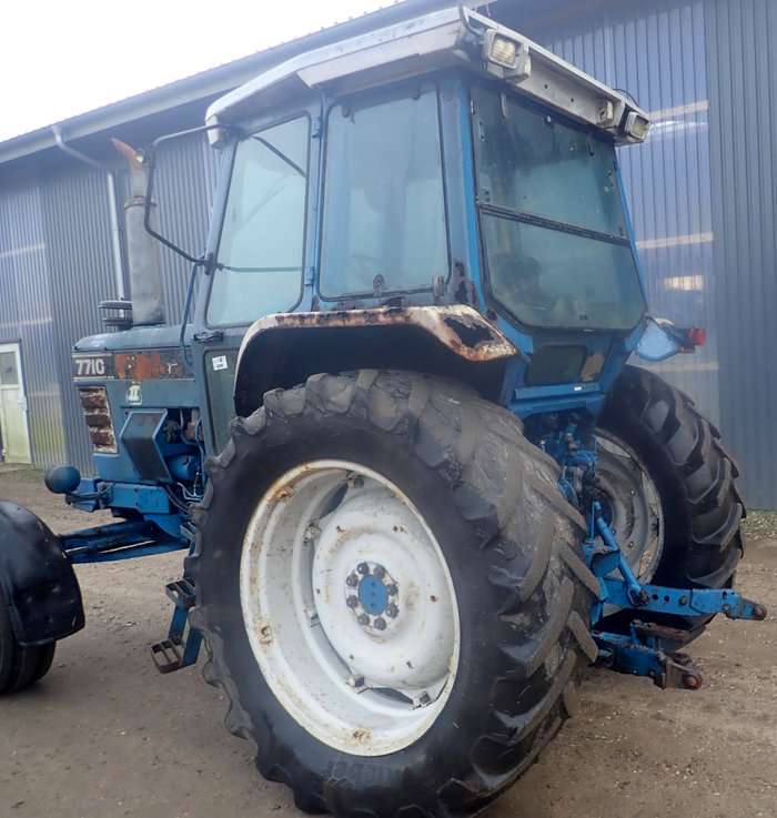 Ford 7710 tractor - Tractors Tractors and machines - Sales Ford ...