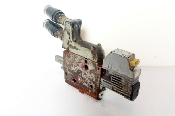 Zusatzsteuergerät New Holland TM190 - Gebrauchte Ersatzteile für Trakoren Gebrauchte Ersatzteile ...