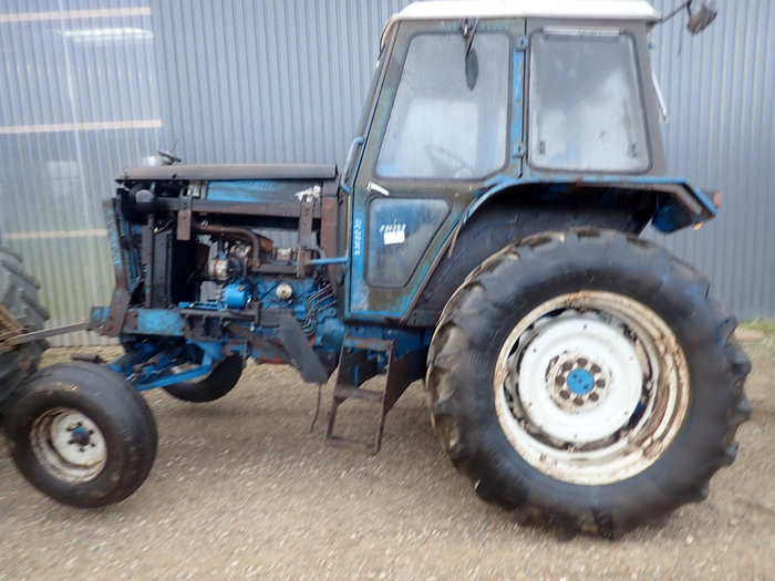 Ford 6700 tractor - Tractors Tractors and machines - Sales Ford ...
