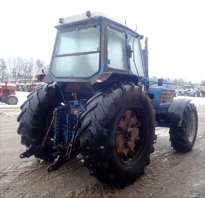 Ford TW25 tractor - Tractors Tractors and machines - Sales Ford