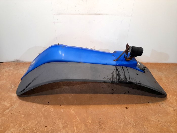 Kotflügel Hinten New Holland TM190 LINKS - Gebrauchte Ersatzteile für Trakoren