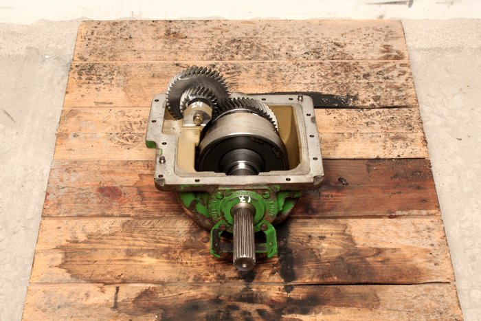John Deere 6620 Transferbox (4WD) - Tractors Secondhand Parts ...
