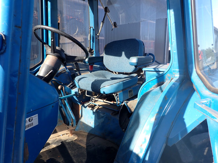 Ford 6700 tractor - Tractors