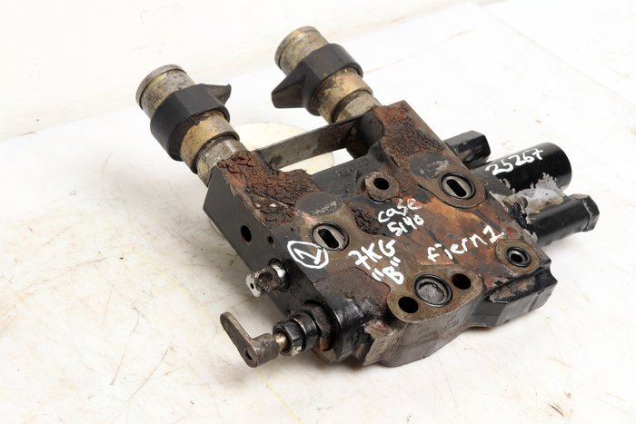 Zusatzsteuergerät Case 5140 - Gebrauchte Ersatzteile für Trakoren