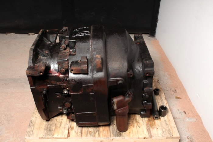 Massey Ferguson 8280 Transmission - Tractors Secondhand Parts ...