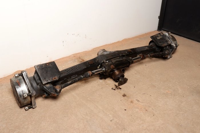 Vorderachse Case CVX120 - Gebrauchte Ersatzteile für Trakoren