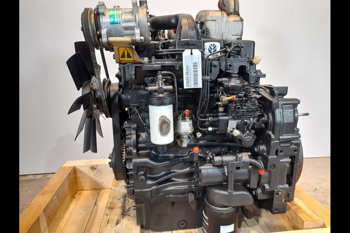 New Holland TL100A Engine - Tractors Secondhand Parts