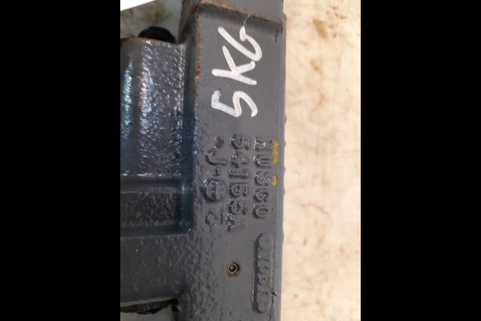 New Holland 8360 Hydraulic lift valve - Tractors Secondhand Parts