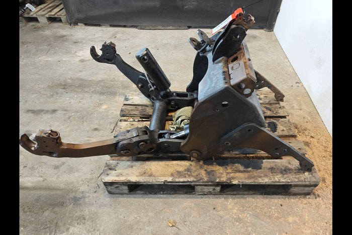 Frontlift Deutz Agrotron M640 - Traktor reservedele