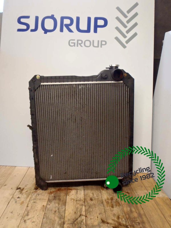 Case MX135 Water Radiator - Tractors Secondhand Parts Secondhand Parts ...