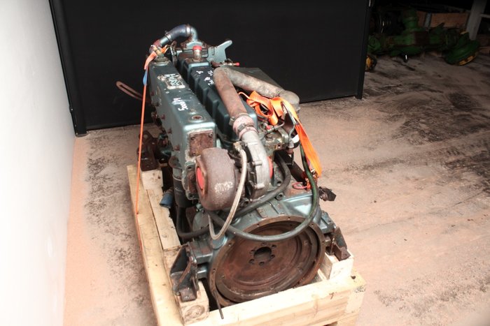 Motor New Holland 675TA - Gebrauchte Ersatzteile für Trakoren